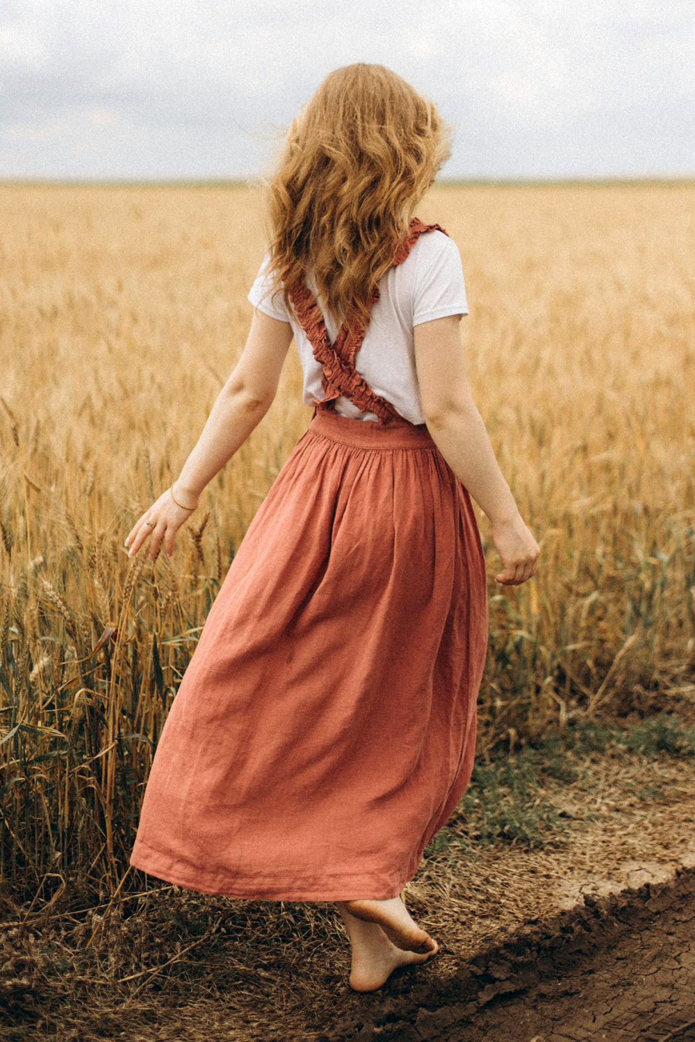 How a Cottagecore Enthusiast Created a Sustainable Bottom Wardrobe in ...